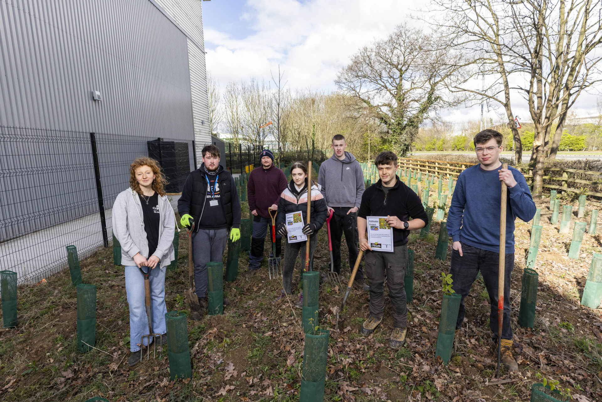 South Staffordshire College students team up with Lichfield based salad ...