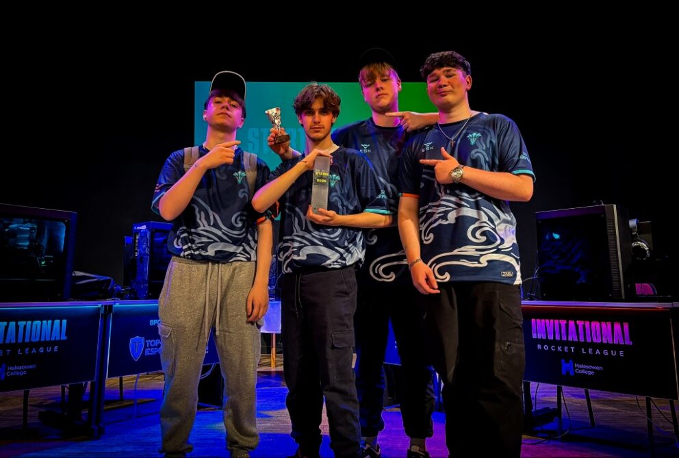 Student Victory and Recognition in Esports and Games at Lichfield College – South Staffordshire ...
